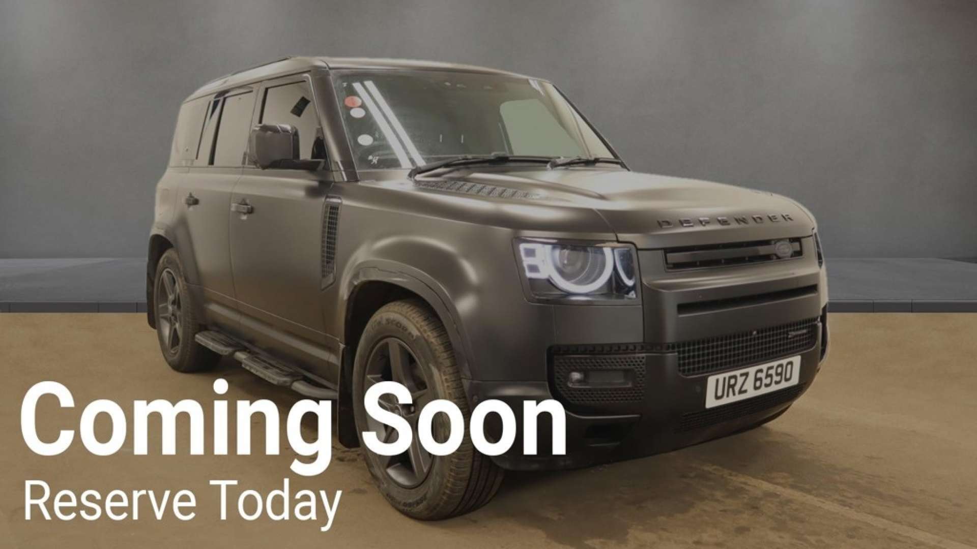 Land Rover Defender review | Auto Express