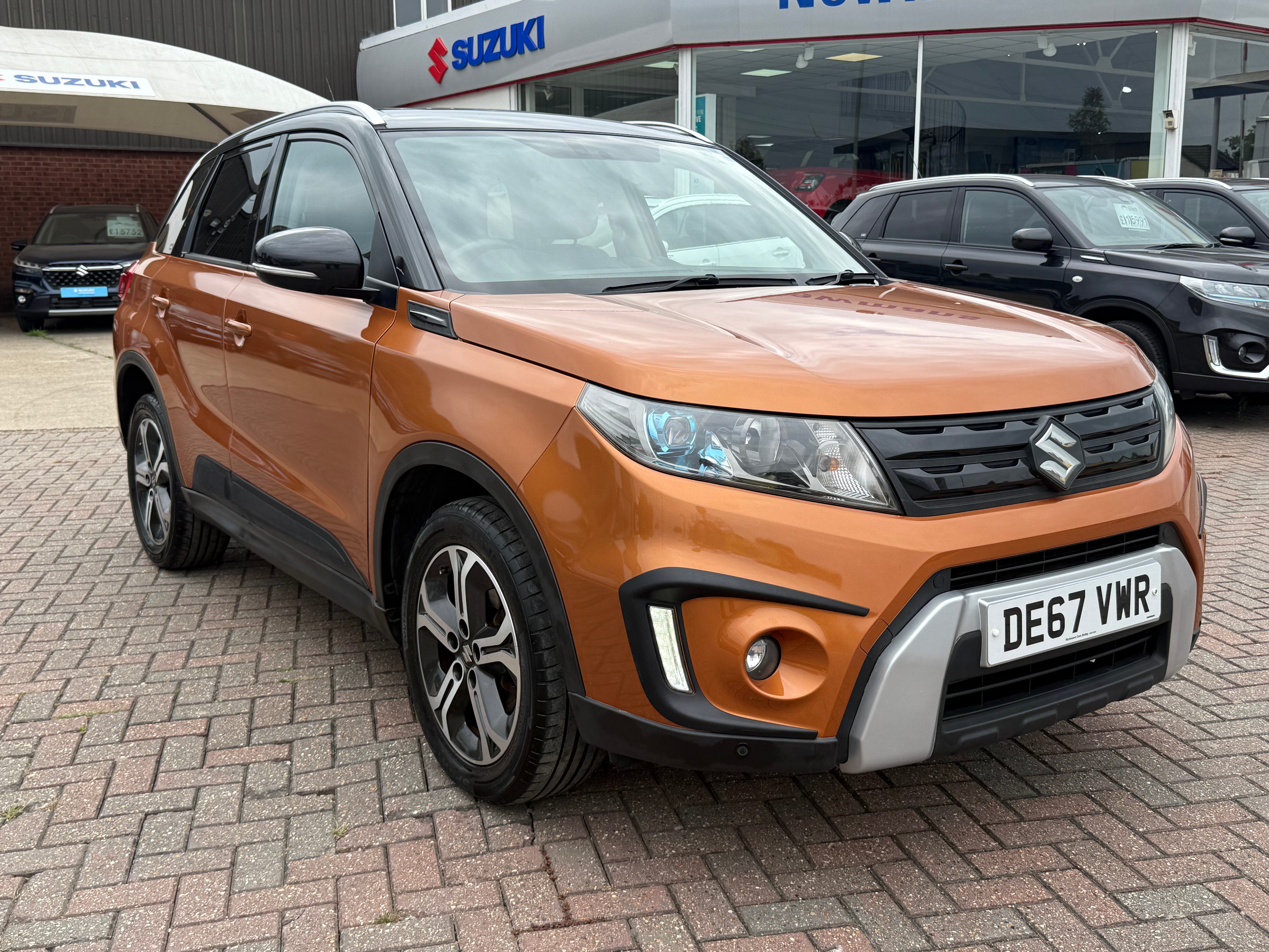Suzuki Vitara review | Auto Express