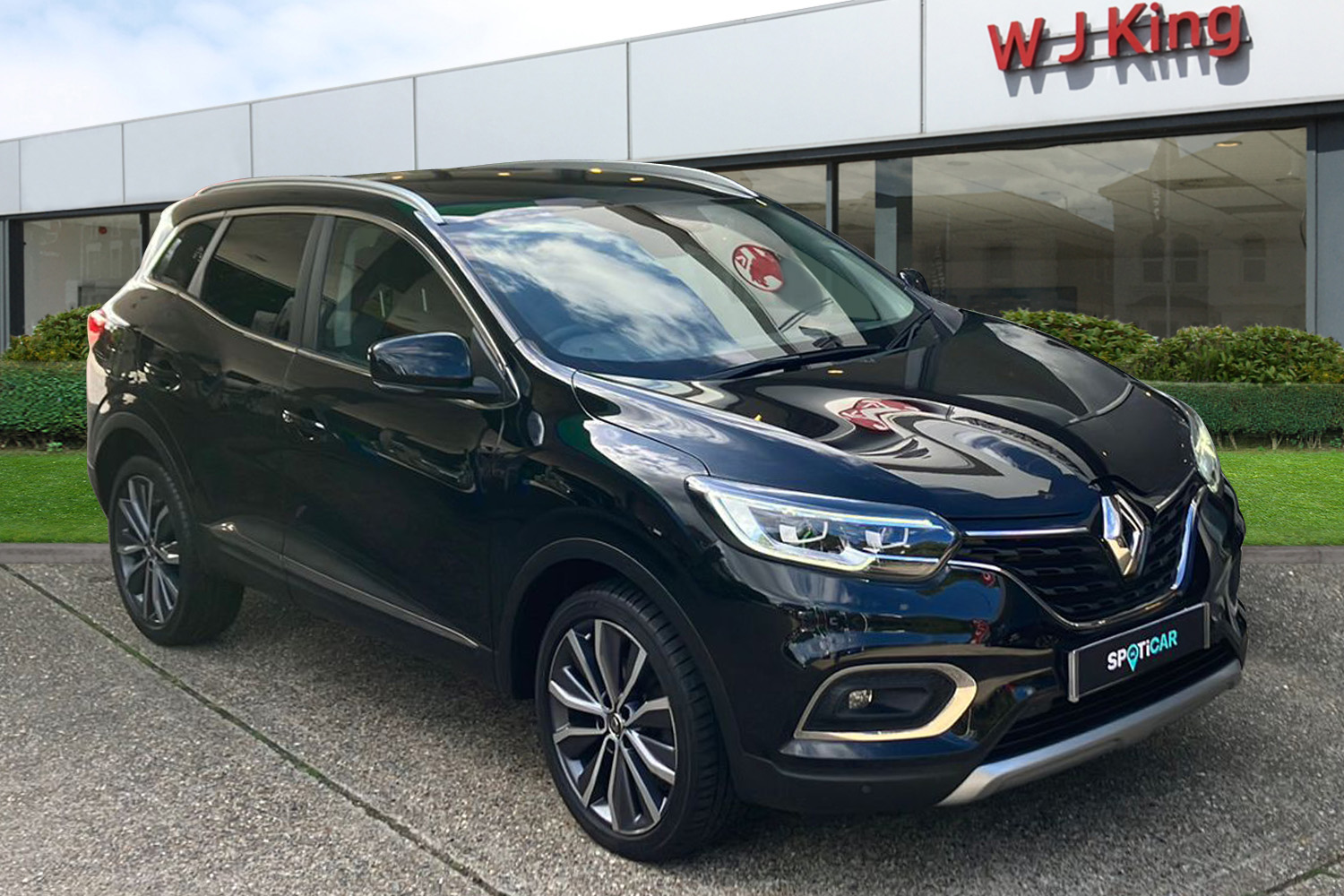 Renault Kadjar (2015-2022) review | Auto Express
