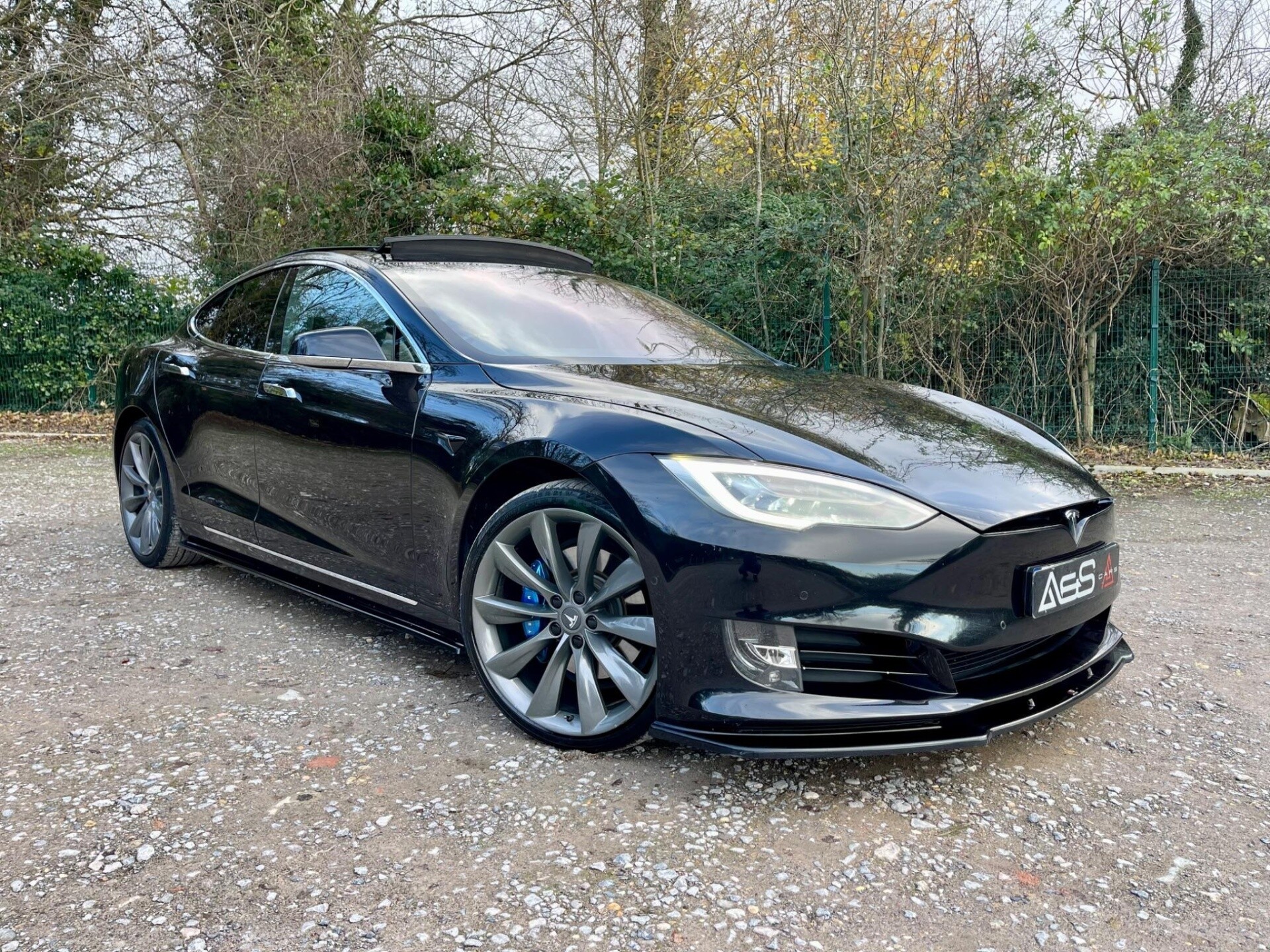 New Tesla Model S Plaid 2023 review | Auto Express