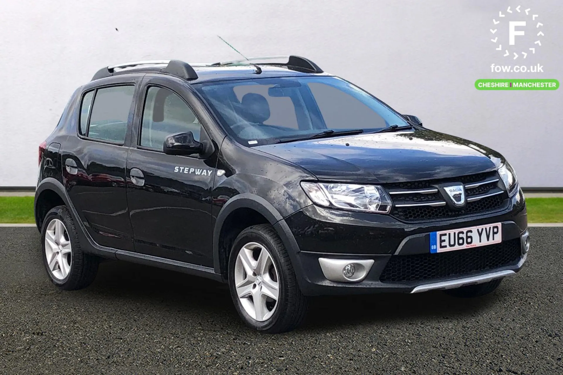 Dacia Sandero Stepway review | Auto Express