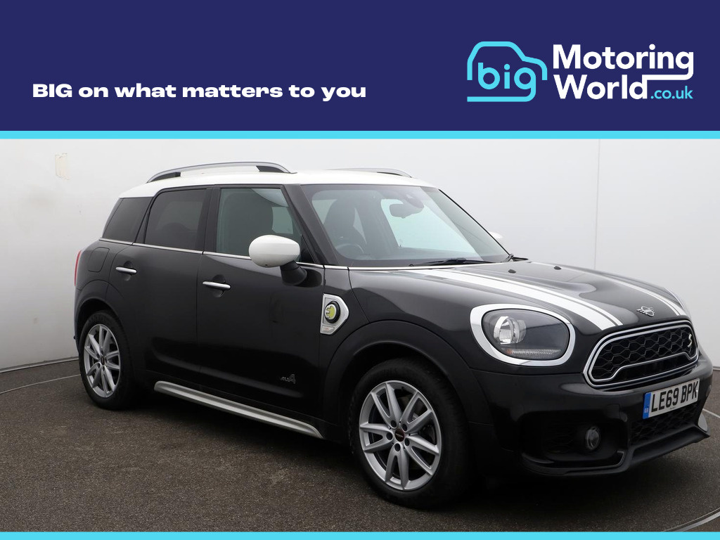 MINI Countryman review | Auto Express